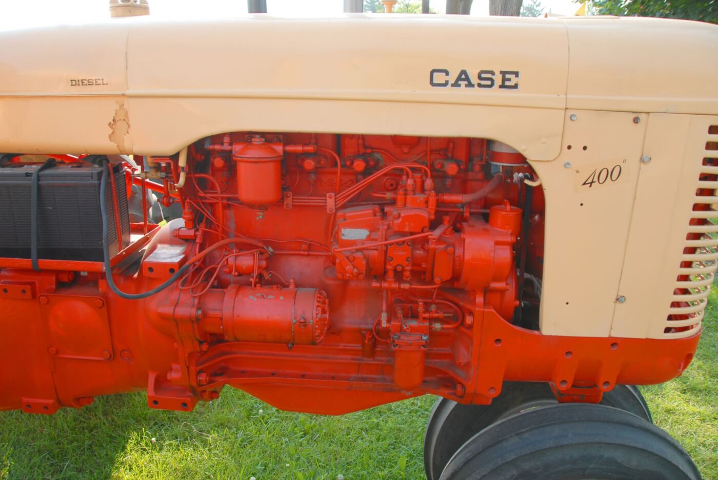 A1955 Case 400D: Case Compact Power