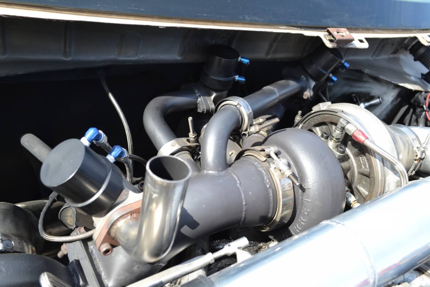Big Power With Nitrous—300-500hp at the touch of a button