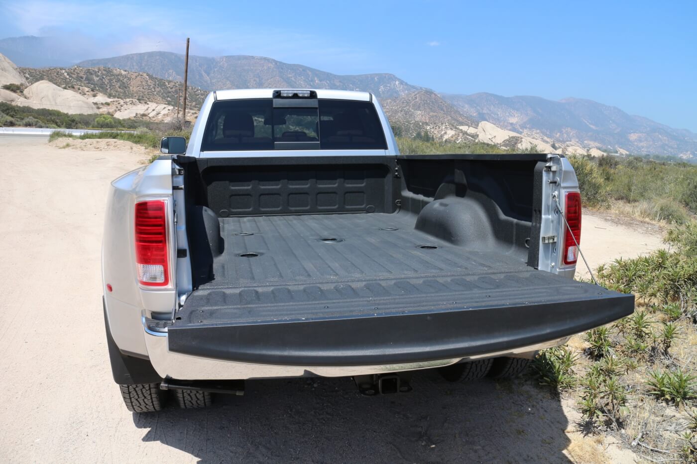 Heavy Hauler—2015 Ram HD Dually Test Drive