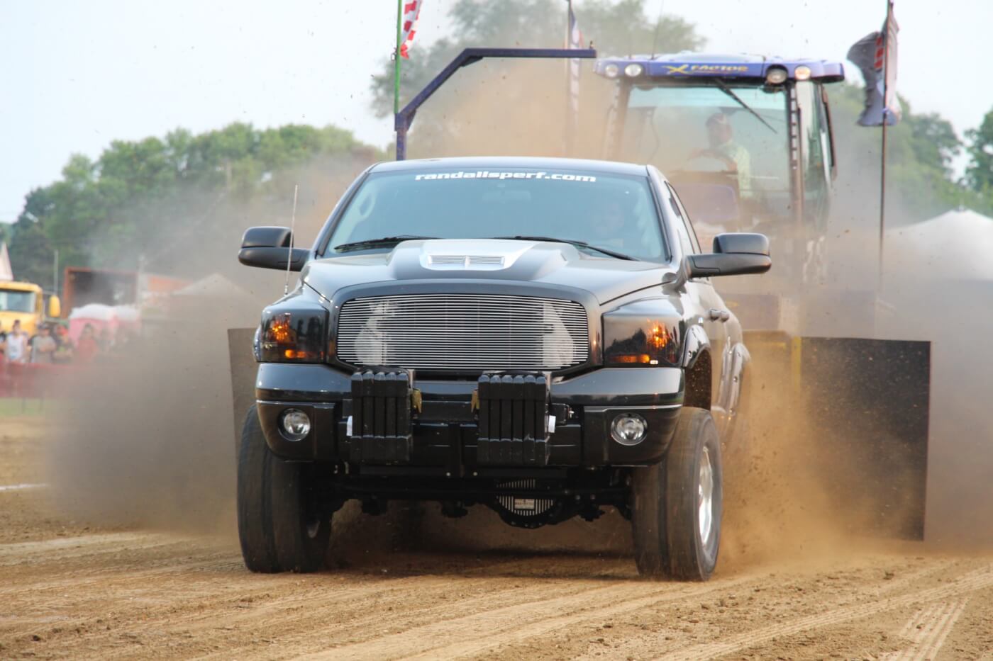 Small-Town Sled Pull Gets Wild - Diesel World