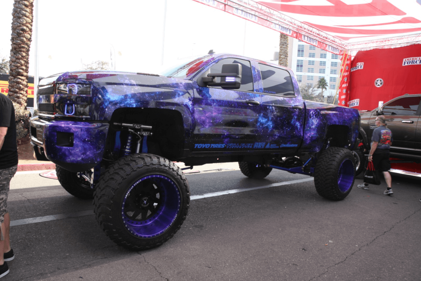 SEMA 2015: Rigs and Rides - Diesel World