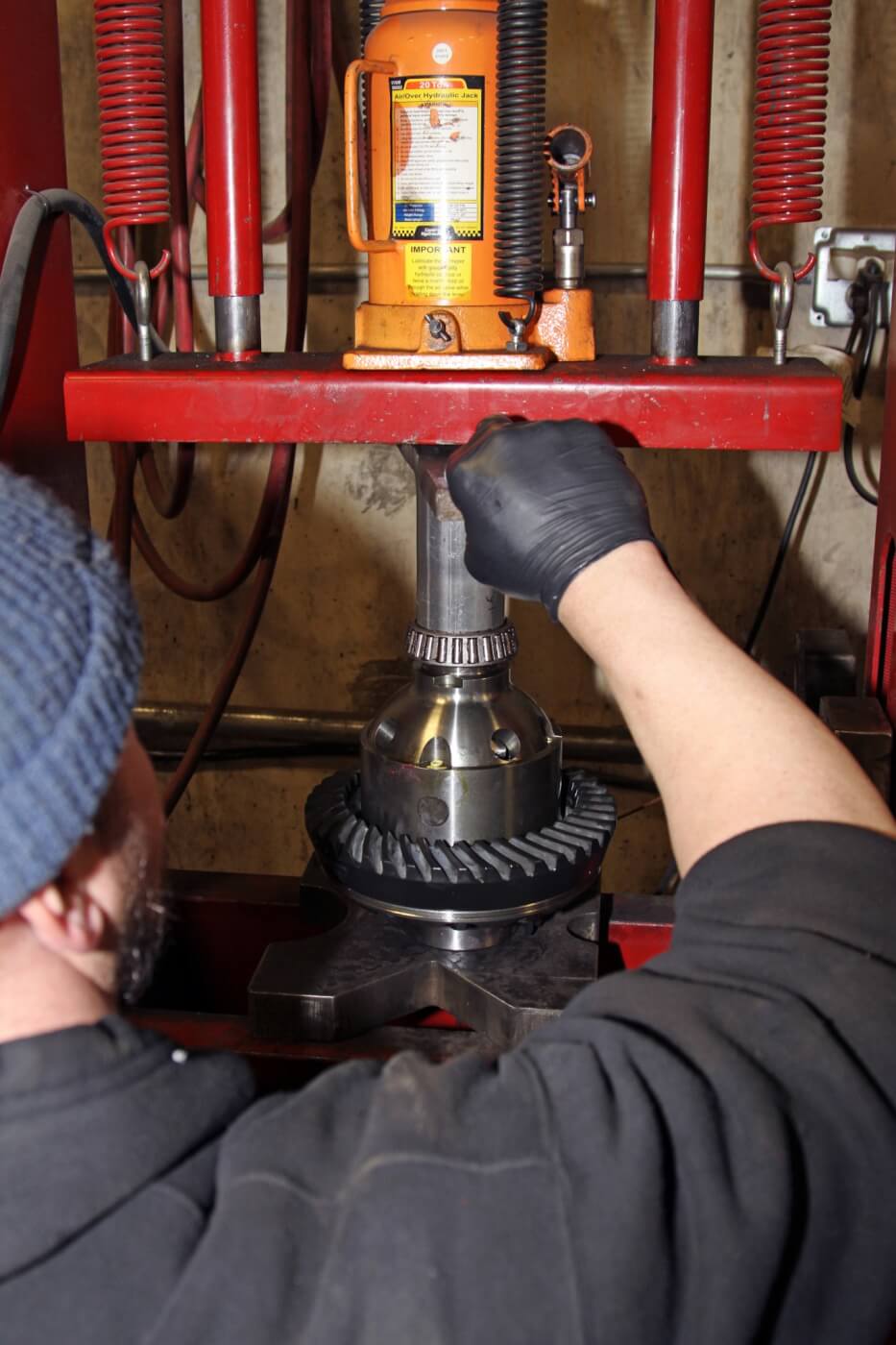 Building A Super-Strong 9.25 AAM Front Axle for Your GM or Dodge