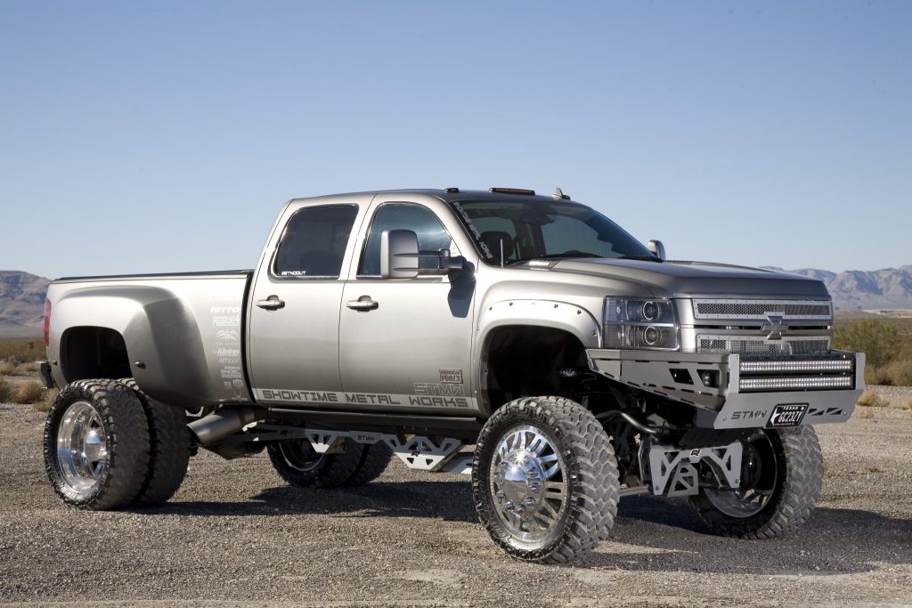Double Down Dually: Show & Go from Showtime Metal Works - Diesel World