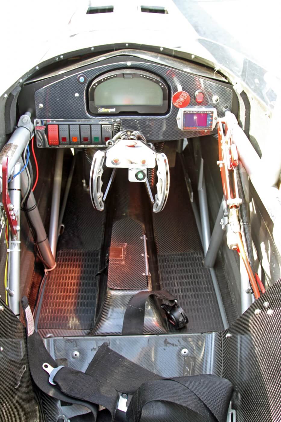 Spitzer Duramax: Wade Moody’s Fastest Diesel Dragster - Diesel World