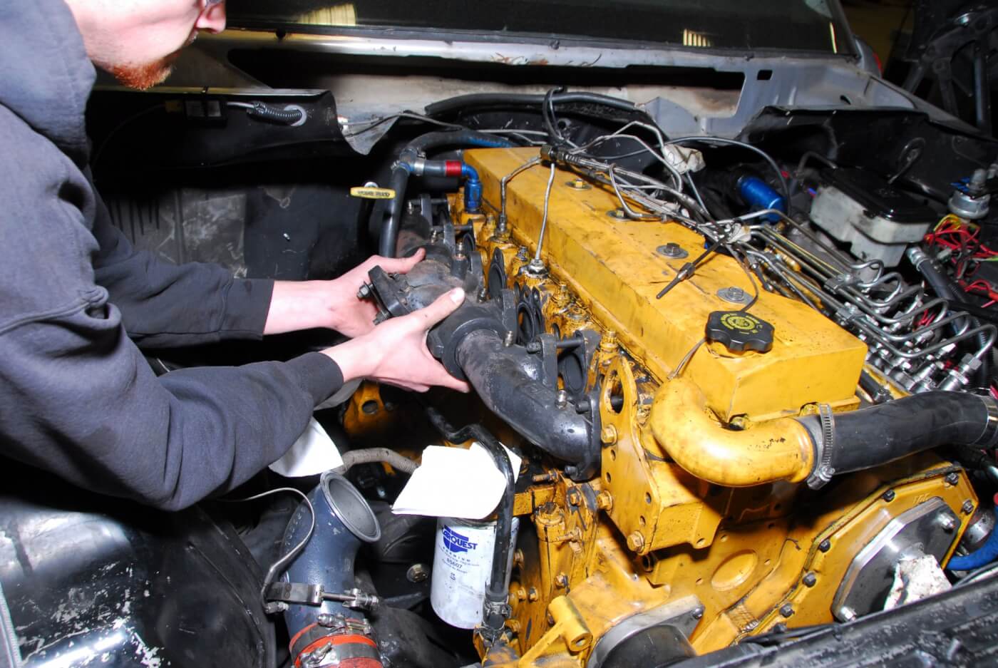 Cummins Exhaust Manifold: Steed Speed Installation