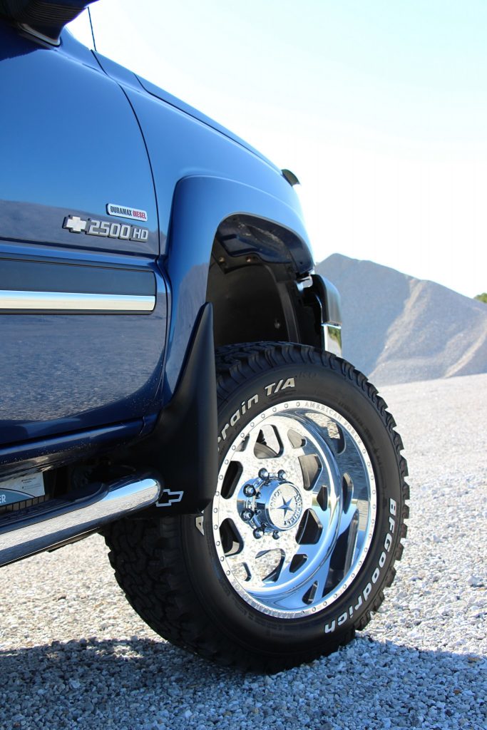 '03 Chevy Silverado 2500HD LB7 - Diesel World