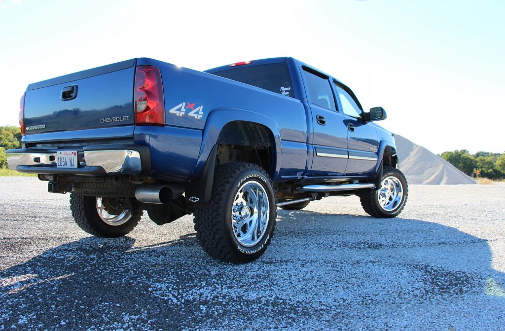 '03 Chevy Silverado 2500HD LB7 - Diesel World