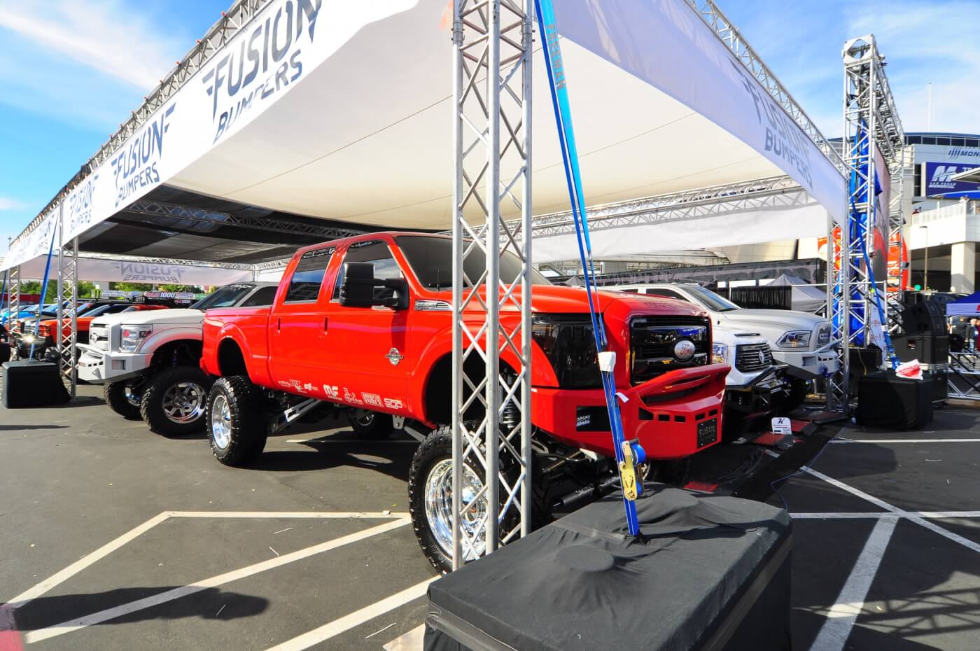 SEMA 2015: Rigs and Rides - Diesel World