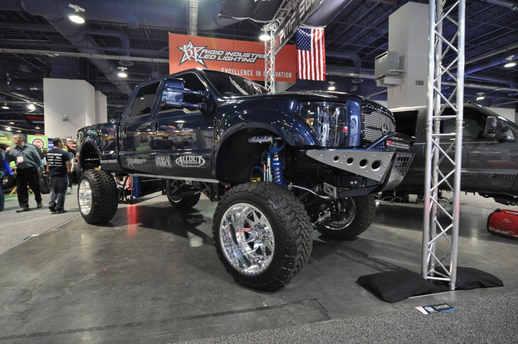 SEMA 2015: Rigs and Rides - Diesel World