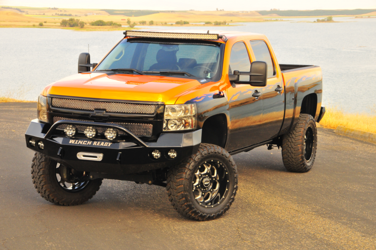 A Standard Cab LB7, Built on a Budget - Diesel World