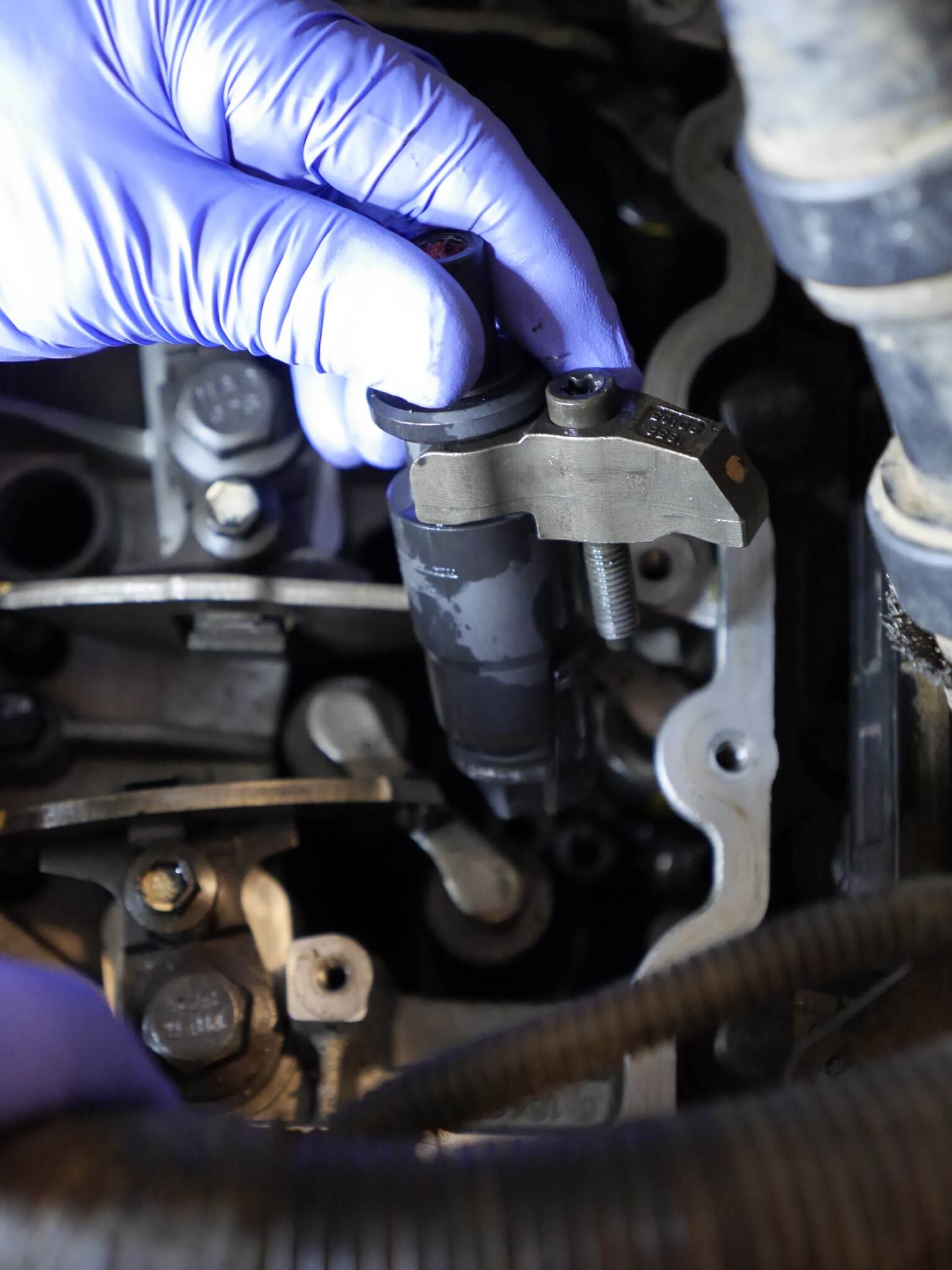 Ford 6.0L Head Fix: Injector Bore Crack Repair Made Easy