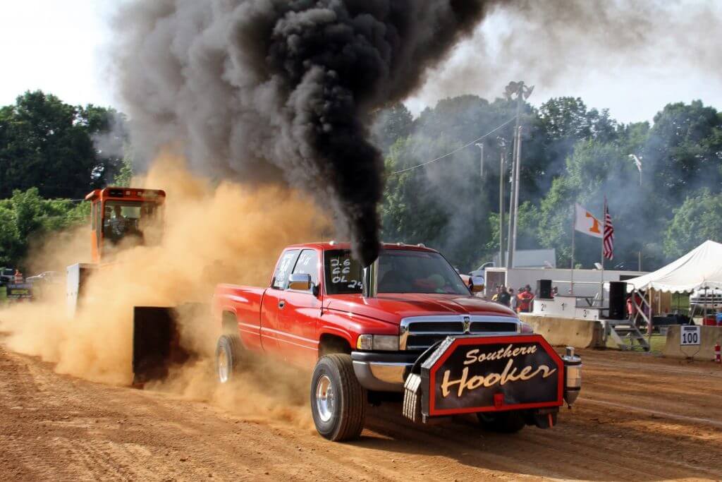 D2 Diesel Tractors: Caterpillar Crawlers - Diesel World