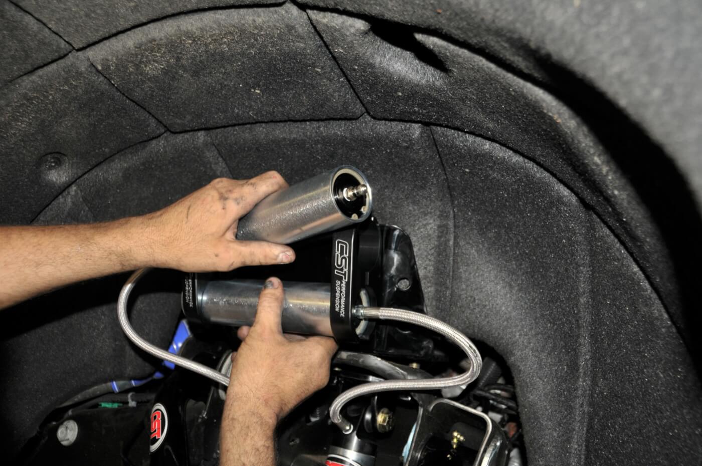 CST Kit: Lifting a 2015 GMC - Diesel World