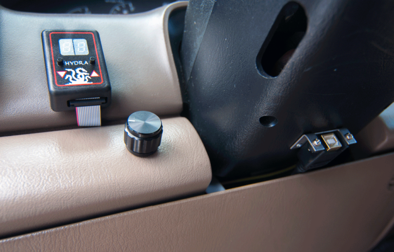 PHP Hydra 17-Position Tuner Install on Project 600-HP 7.3L