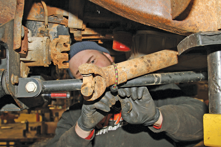 Building A Super-Strong 9.25 AAM Front Axle For Your GM Or D