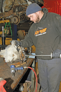 Building A Super-Strong 9.25 AAM Front Axle For Your GM Or D