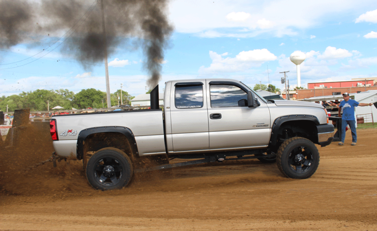 Tractor Talk: 1923 Advance-Rumely Oil Pull - Diesel World