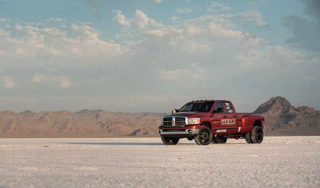 CUMMINS VS DURAMAX VS POWER STROKE - Diesel World