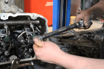 TOP-END OVERHAUL - Diesel World