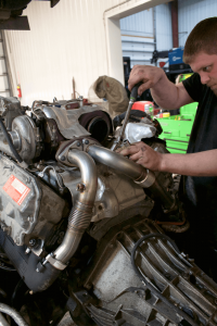 TOP-END OVERHAUL - Diesel World