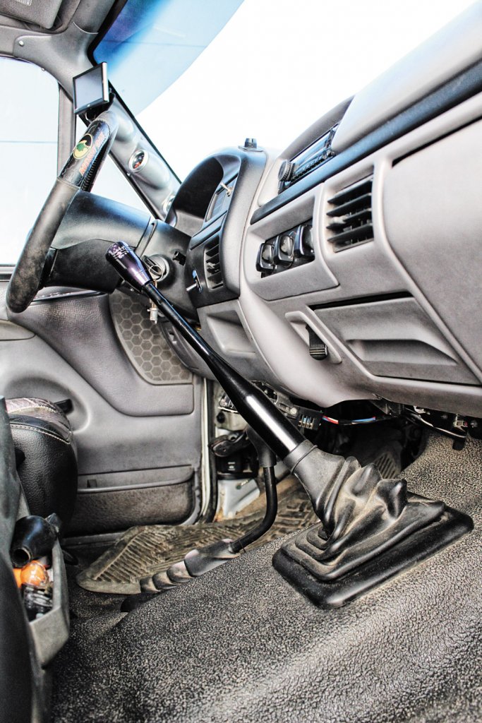 OLD-SCHOOL MEETS MODERN BLING - Diesel World