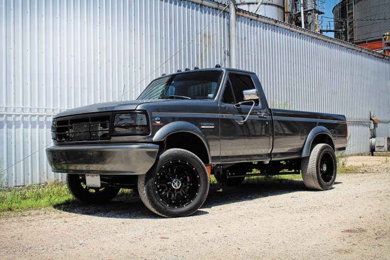 Ford F350 Sintor Super Truck - Diesel World