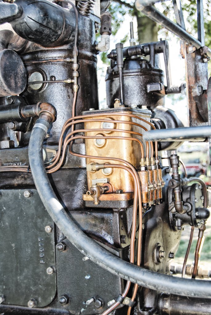 VINTAGE SMOKE - Diesel World