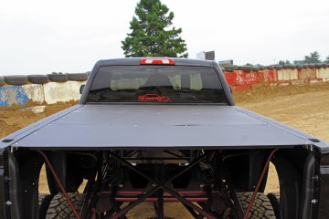 OUTTA CONTROL - Diesel World