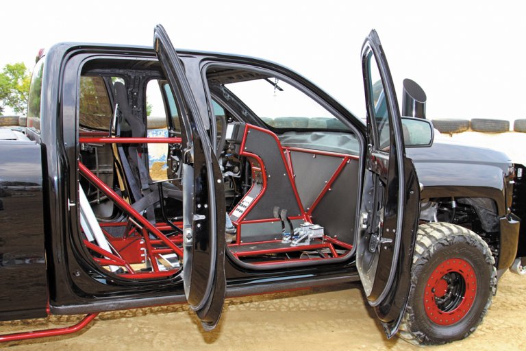 OUTTA CONTROL - Diesel World