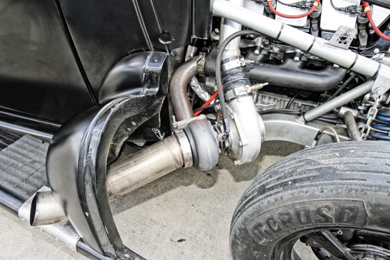 THE OUTCAST - Diesel World