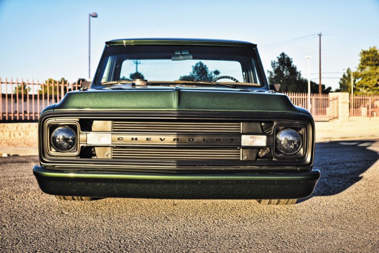 A STONE COLD 1970 C10 - Diesel World