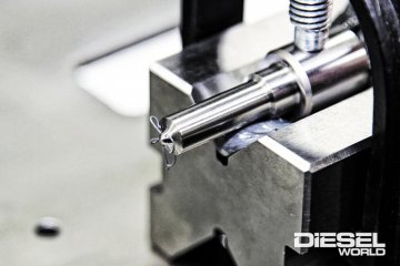 Common-Rail Injector Tech - Diesel World