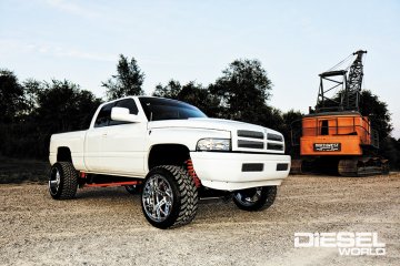 4BT POWERED Dreams - Diesel World