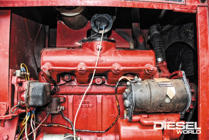 Tractor Talk - 1961 Case W5 Terraload’r - Diesel World