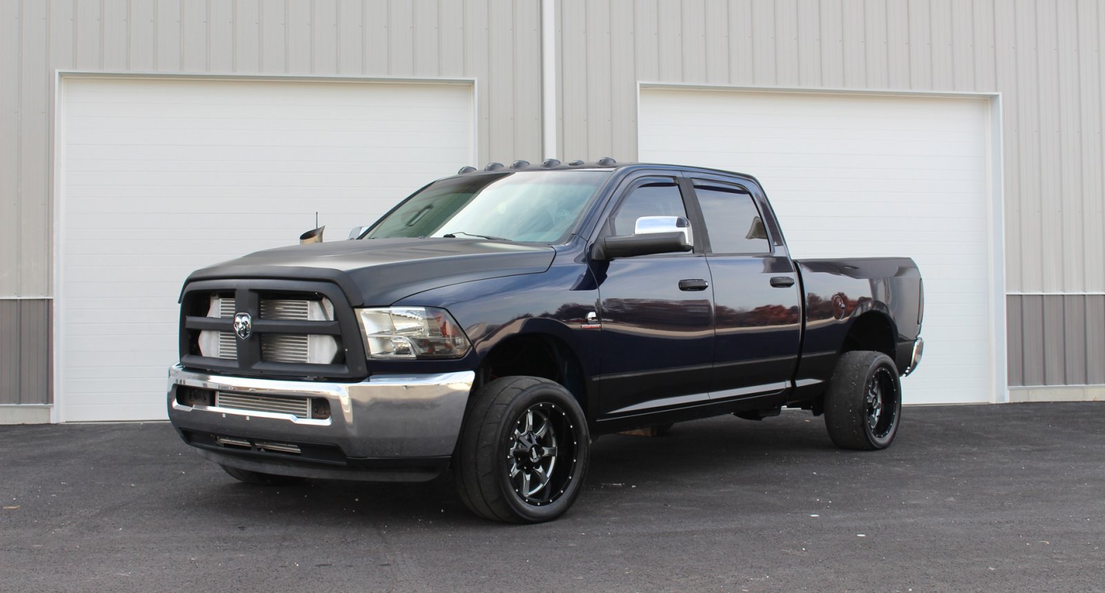 Diesel News - Diesel Tesla; 3600hp Diesel Boat and more - Diesel World