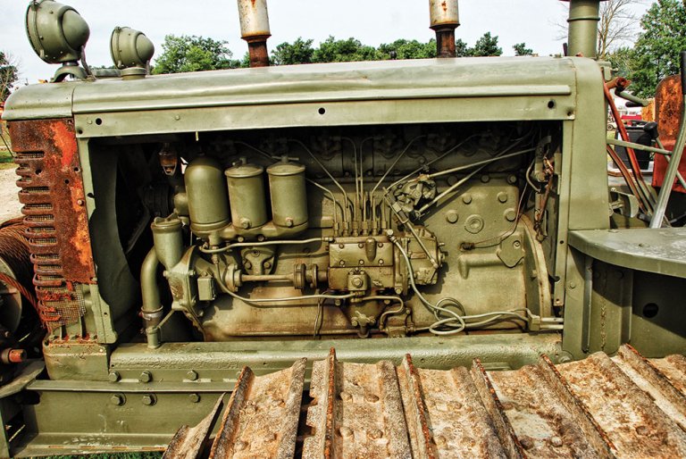Vintage Diesel Engine That Starts On Gas - Diesel World