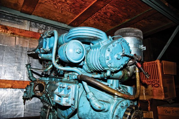 Vintage Smoke - Ford 6.9L IDI - Diesel World