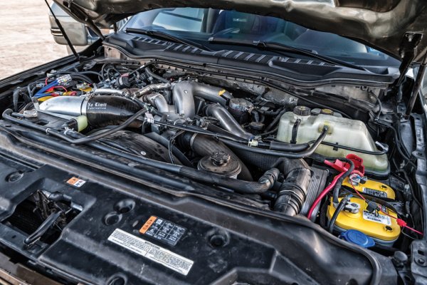 Shell Rotella Truck Of The Month: Show & Tow - Diesel World