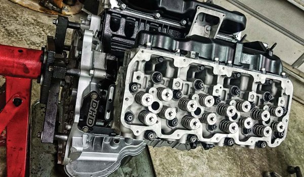 Vintage Smoke - Ford 6.9L IDI - Diesel World