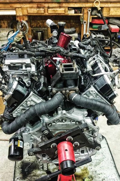 De-Stroked Duramax at a insane 7,800 High-RPM - Diesel World