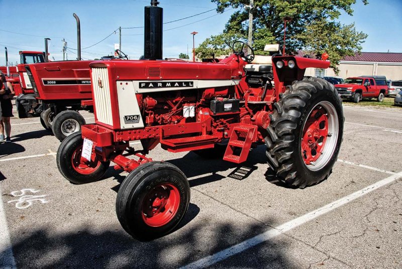 Farmall 706 Early vs Late Models: Specs and Engine Differences