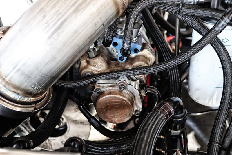 Inside Stainless Diesel’s New Pro Mod Corvette - Diesel World