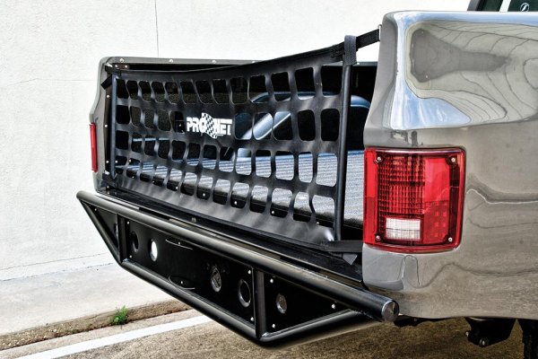 MODERN DURAMAX PRE-RUNNER - Diesel World