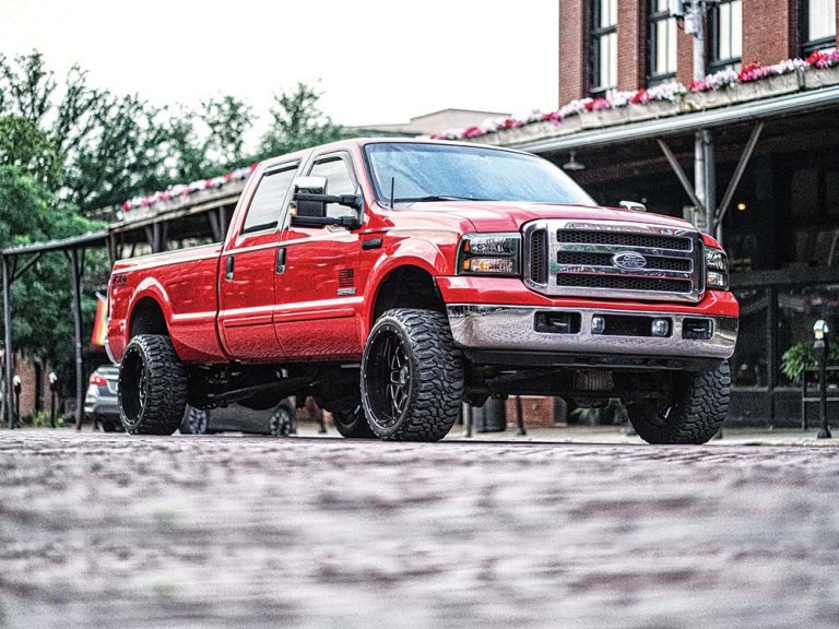 Flawless Fabrication: An F-450 Built with Pure Dedication
