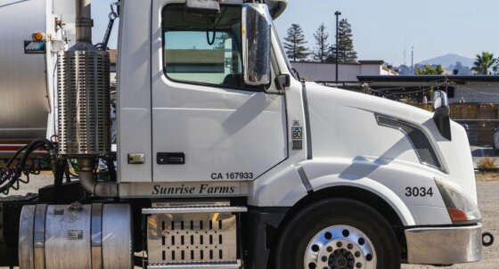 Diesel Powered Engine Vehicles Magazine: Cars, Trucks Parts